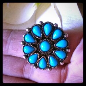 Vintage | Jewelry | Vintage Turquoise Blue Stone Cluster Ring | Poshmark